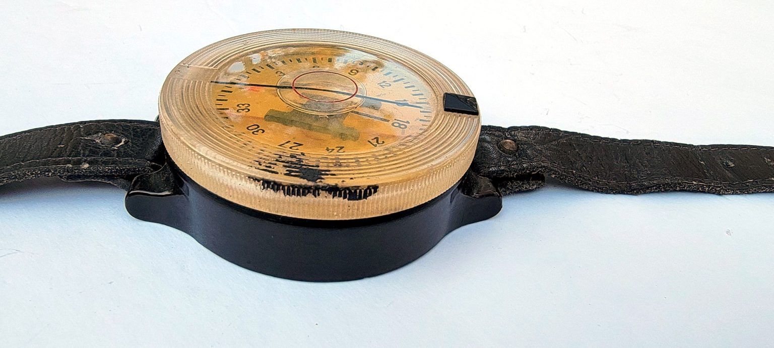 WWII German Luftwaffe Pilot Flight Compass Armband Kompass AK39 - Warpath