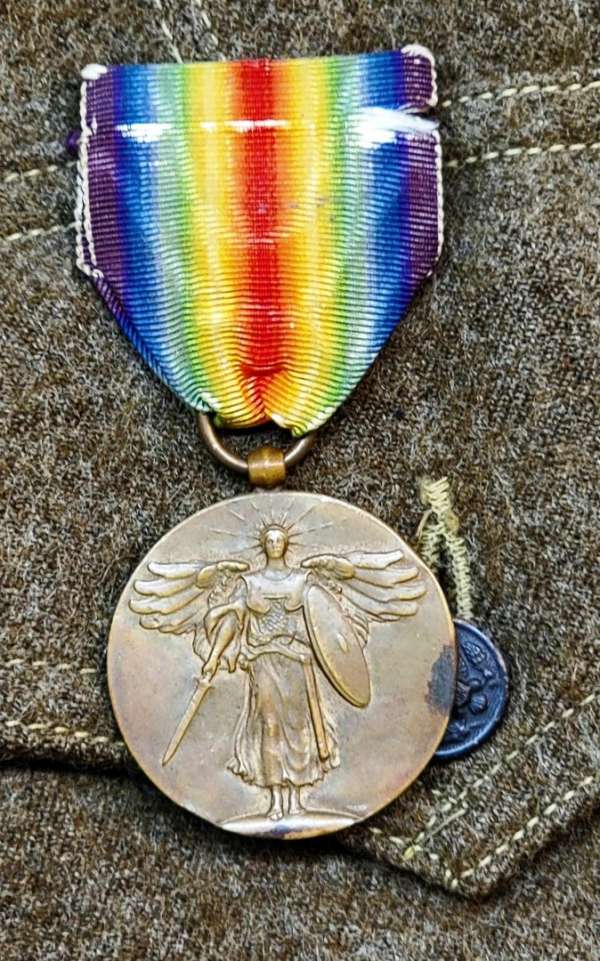 WW1 US 89th Infantry Division Enlisted Man's Artillery Uniform Set ...