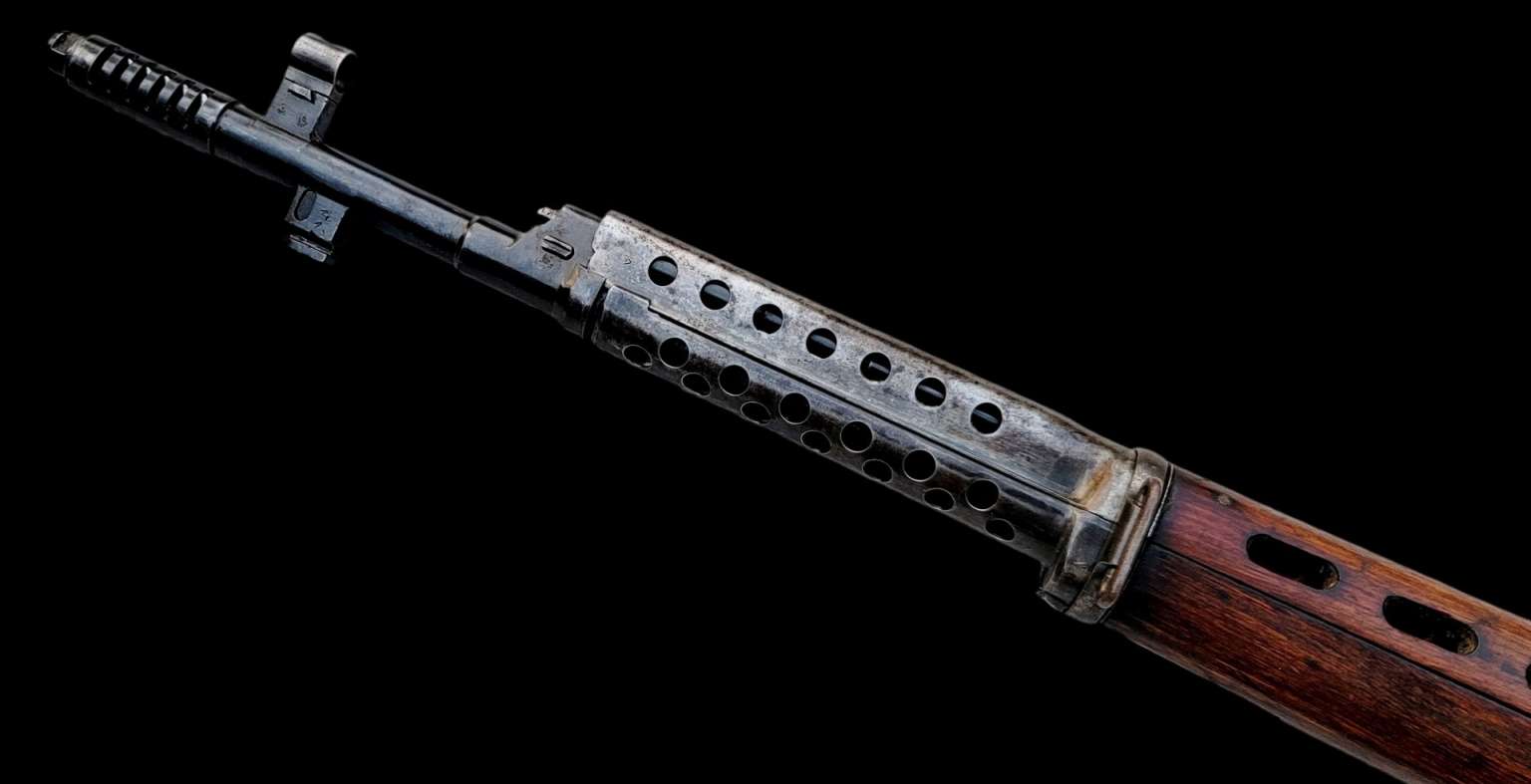WWII Soviet Russian Podolsk Arsenal Tokarev SVT-40 Semi-Automatic Rifle ...
